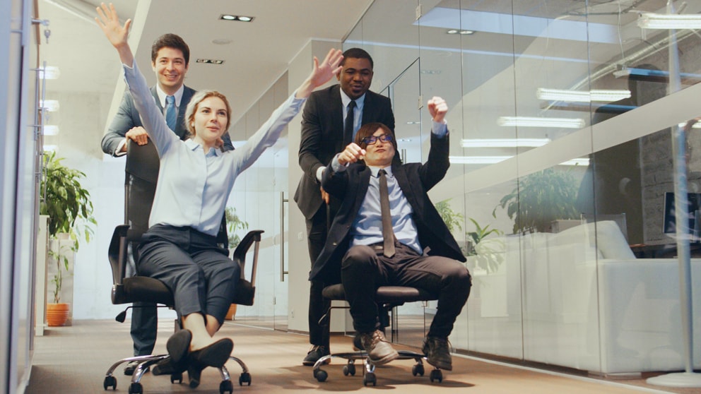 The Benefits of Office Chairs Without Wheels | ARTEIL Perth
