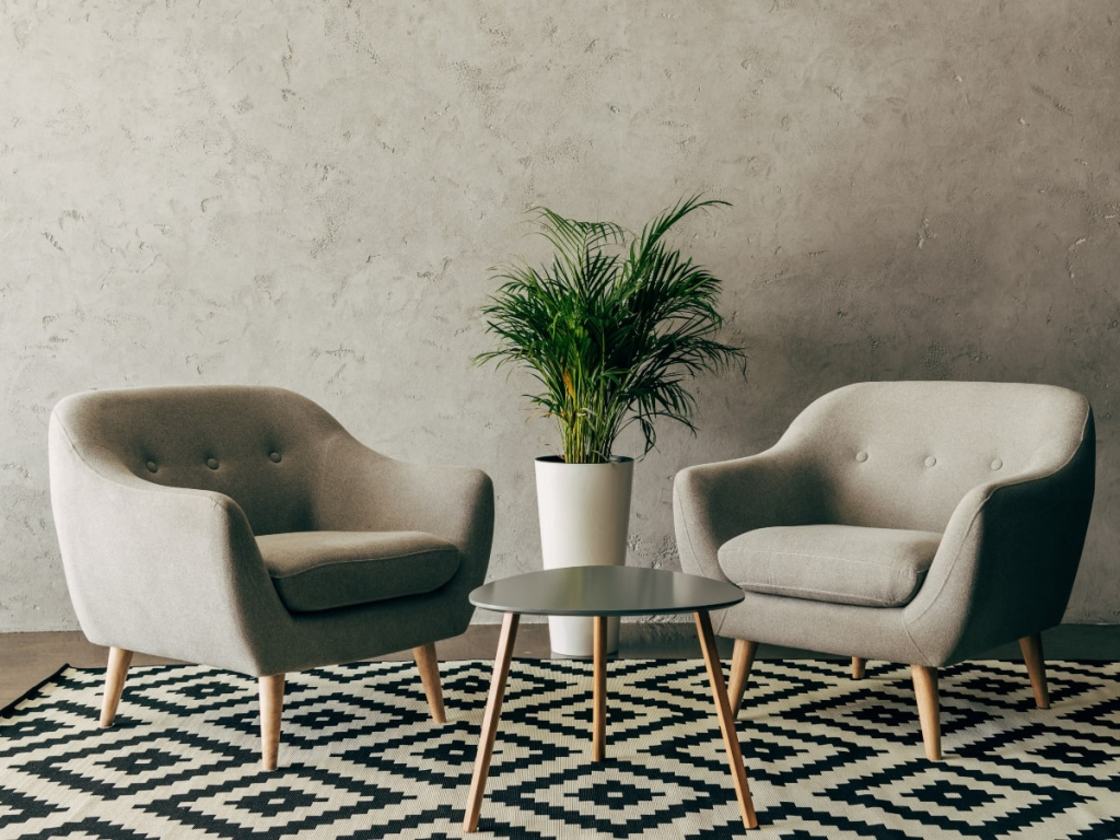 Everything You Need to Know About Low Back Chairs | ARTEIL