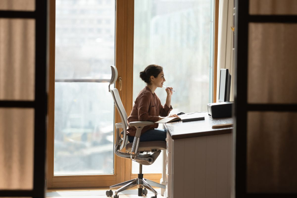 What is a Task Chair? Differences Between Task and Office Chairs